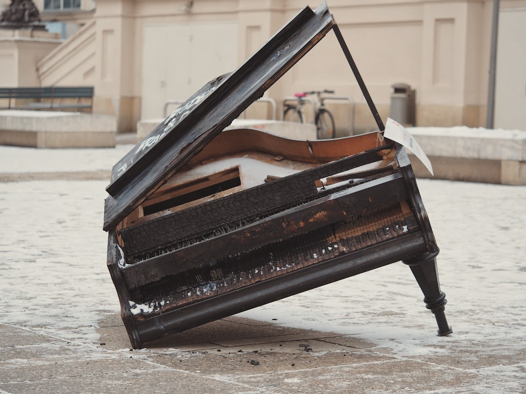 Moving a Piano Cost: 7 Powerful Facts to Avoid Disaster 2025
